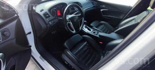 Balts Opel Insignia 2011 Jelgava, ar dzinēja tilpumu 2.00 L un nobraukumu 250 tūkst. km par 4400 €, foto 8 vietnē AUTOMOTO.COM.LV