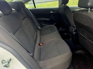 White Opel Insignia 2013 in Vilnius, with an engine capacity of 2.00 L and mileage of 115 thousand km for 5500 €, photo 12 on AUTOMOTO.COM.LV