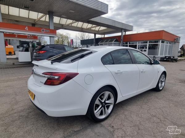 Balts Opel Insignia 2014 Tauragė, ar dzinēja tilpumu 2.00 L un nobraukumu 200 tūkst. km par 1950 €, foto 8 vietnē AUTOMOTO.COM.LV