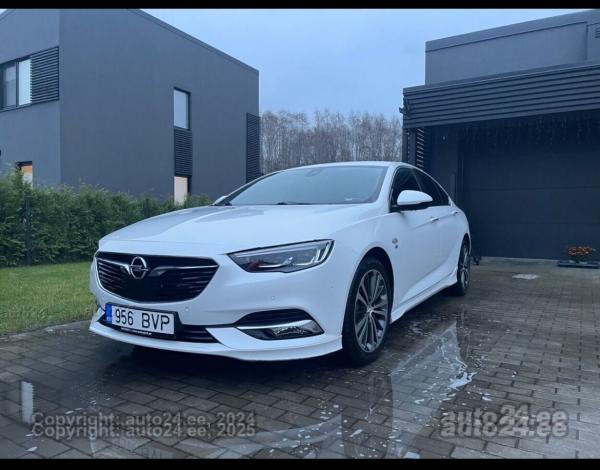Balts Opel Insignia 2017 Tallina, ar dzinēja tilpumu 2.00 L un nobraukumu 151 tūkst. km par 17900 €, foto 1 vietnē AUTOMOTO.COM.LV