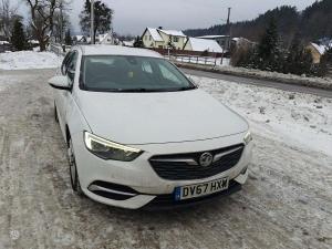 White Opel Insignia 2017 in Prienai, with an engine capacity of 1.60 L and mileage of 200 thousand km for 3250 €, photo 2 on AUTOMOTO.COM.LV