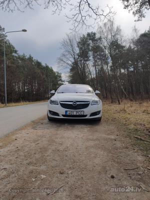Balts Opel Insignia 2017 Tallina, ar dzinēja tilpumu 2.00 L un nobraukumu 267 tūkst. km par 7800 €, foto 8 vietnē AUTOMOTO.COM.LV