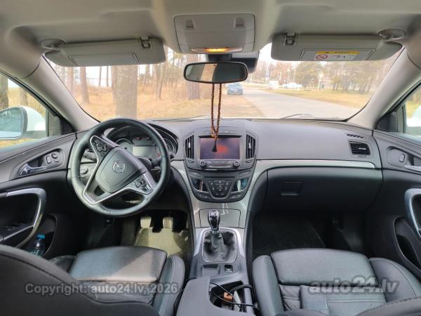 Balts Opel Insignia 2017 Tallina, ar dzinēja tilpumu 2.00 L un nobraukumu 267 tūkst. km par 7800 €, foto 8 vietnē AUTOMOTO.COM.LV