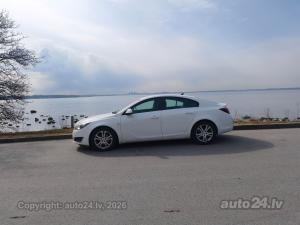 Balts Opel Insignia 2017 Tallina, ar dzinēja tilpumu 2.00 L un nobraukumu 267 tūkst. km par 7800 €, foto 14 vietnē AUTOMOTO.COM.LV