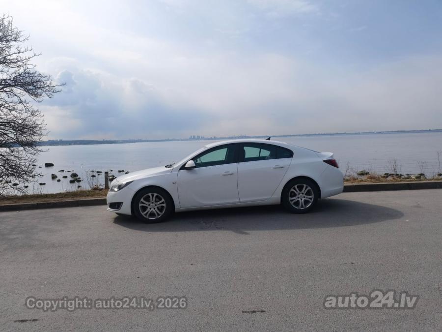 Balts Opel Insignia 2017 Tallina, ar dzinēja tilpumu 2.00 L un nobraukumu 267 tūkst. km par 7800 €, foto 14 vietnē AUTOMOTO.COM.LV