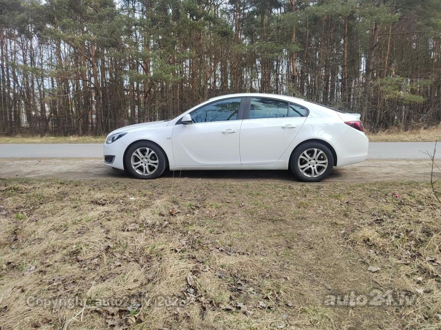 Balts Opel Insignia 2017 Tallina, ar dzinēja tilpumu 2.00 L un nobraukumu 267 tūkst. km par 7800 €, foto 16 vietnē AUTOMOTO.COM.LV