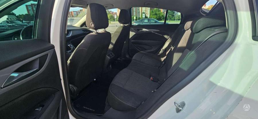 Balts Opel Insignia 2017 Klaipėda, ar dzinēja tilpumu 1.49 L un nobraukumu 256 tūkst. km par 9600 €, foto 12 vietnē AUTOMOTO.COM.LV