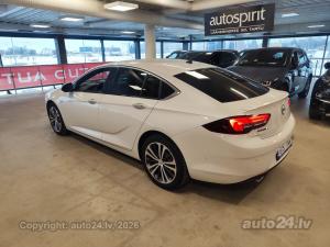 Balts Opel Insignia 2018 Tartu, ar dzinēja tilpumu 2.00 L un nobraukumu 137 tūkst. km par 12990 €, foto 5 vietnē AUTOMOTO.COM.LV