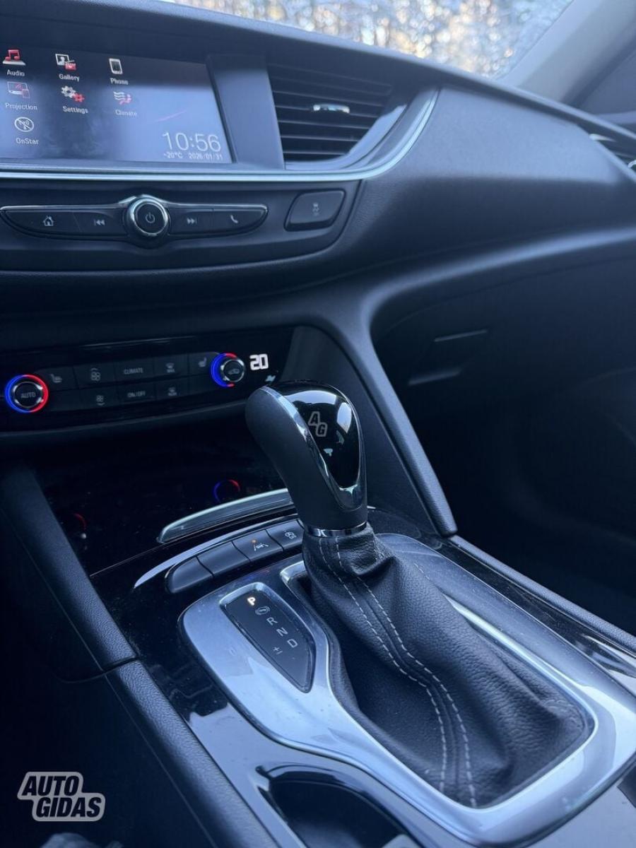 White Opel Insignia 2018 in Vilnius, with an engine capacity of 1.50 L and mileage of 67 thousand km for 13900 €, photo 13 on AUTOMOTO.COM.LV