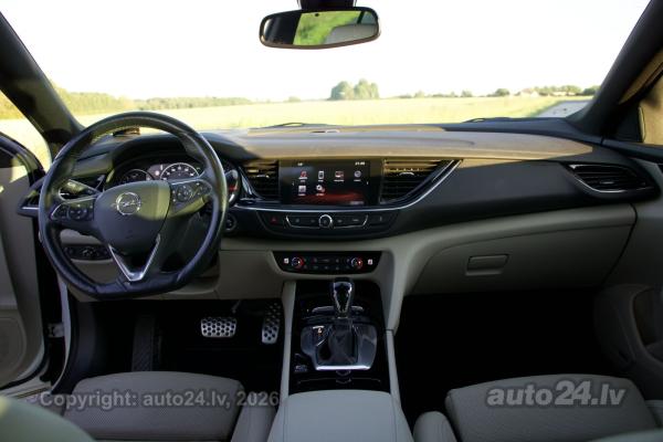 Balts Opel Insignia 2018 Tallina, ar dzinēja tilpumu 1.50 L un nobraukumu 136 tūkst. km par 17450 €, foto 9 vietnē AUTOMOTO.COM.LV