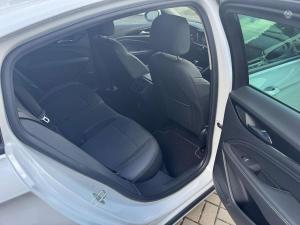 Balts Opel Insignia 2018 Viļņa, ar dzinēja tilpumu 1.49 L un nobraukumu 103 tūkst. km par 12500 €, foto 15 vietnē AUTOMOTO.COM.LV
