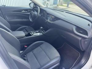 Balts Opel Insignia 2018 Viļņa, ar dzinēja tilpumu 1.49 L un nobraukumu 103 tūkst. km par 12500 €, foto 16 vietnē AUTOMOTO.COM.LV