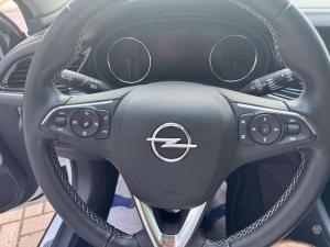 Balts Opel Insignia 2018 Viļņa, ar dzinēja tilpumu 1.49 L un nobraukumu 103 tūkst. km par 12500 €, foto 19 vietnē AUTOMOTO.COM.LV