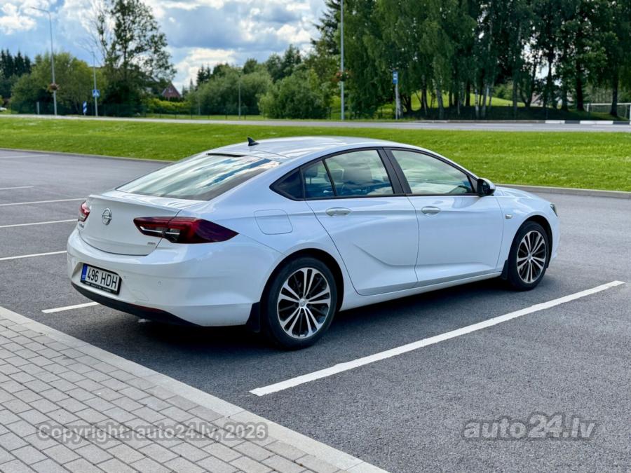 White Opel Insignia 2019 in Tallinn, with an engine capacity of 1.50 L and mileage of 91 thousand km for 12900 €, photo 3 on AUTOMOTO.COM.LV