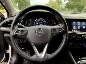 White Opel Insignia 2019 in Mazeikiai, with an engine capacity of 1.96 L and mileage of 300 thousand km for 7500 €, photo 23 on AUTOMOTO.COM.LV