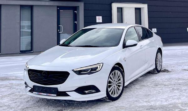 Balts Opel Insignia 2020 Kauņa, ar dzinēja tilpumu 2.00 L un nobraukumu 238 tūkst. km par 9699 €, foto 1 vietnē AUTOMOTO.COM.LV