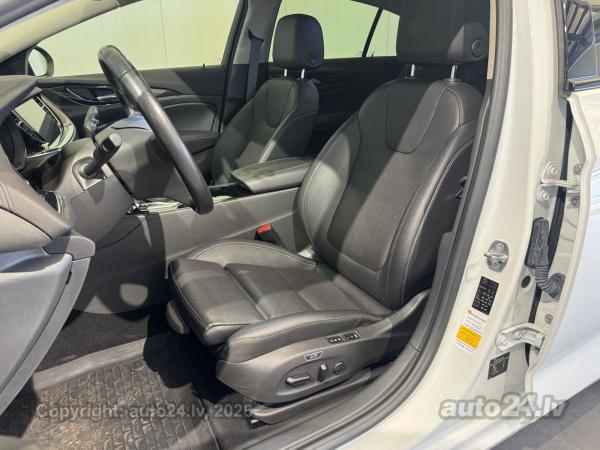 Balts Opel Insignia 2022 Tallina, ar dzinēja tilpumu 2.00 L un nobraukumu 48 tūkst. km par 20900 €, foto 10 vietnē AUTOMOTO.COM.LV