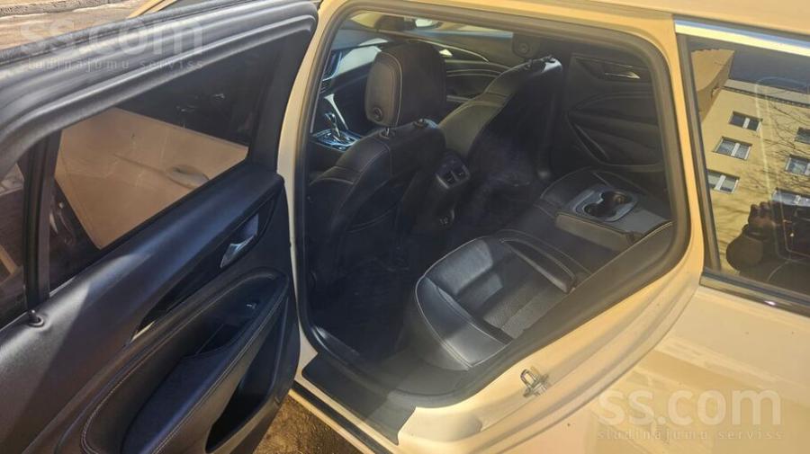 Balts Opel Insignia 2019 Valmiera, ar dzinēja tilpumu 1.60 L un nobraukumu 136 tūkst. km par 8500 €, foto 6 vietnē AUTOMOTO.COM.LV