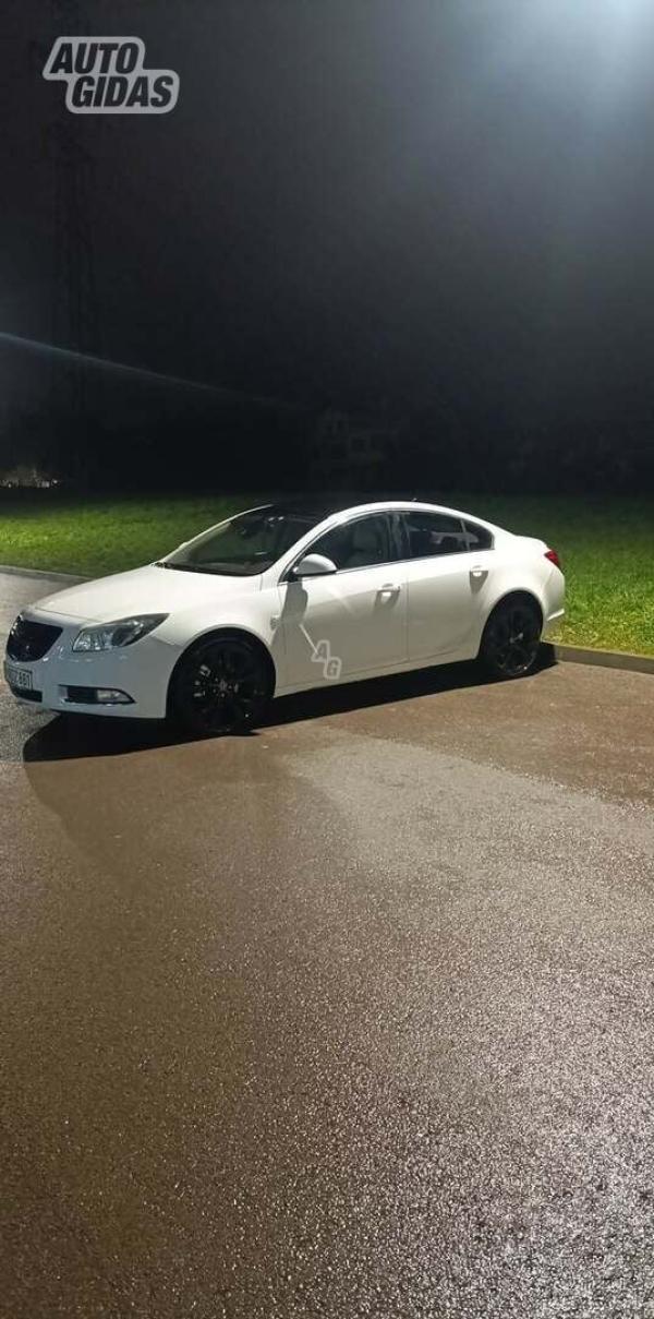 Balts Opel Insignia 2009 Kauņa, ar dzinēja tilpumu 2.00 L un nobraukumu 235 tūkst. km par 1400 €, foto 10 vietnē AUTOMOTO.COM.LV