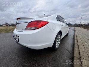 Balts Opel Insignia 2011 Jelgava, ar dzinēja tilpumu 2.90 L un nobraukumu 207 tūkst. km par 4200 €, foto 5 vietnē AUTOMOTO.COM.LV