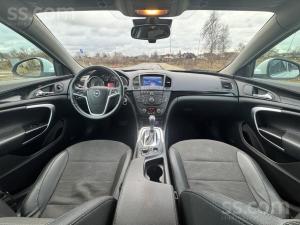 Balts Opel Insignia 2011 Jelgava, ar dzinēja tilpumu 2.90 L un nobraukumu 207 tūkst. km par 4200 €, foto 11 vietnē AUTOMOTO.COM.LV