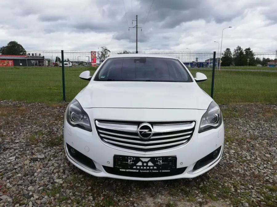 Balts Opel Insignia 2014 Saldus, ar dzinēja tilpumu 2.00 L un nobraukumu 198 tūkst. km par 6500 €, foto 6 vietnē AUTOMOTO.COM.LV