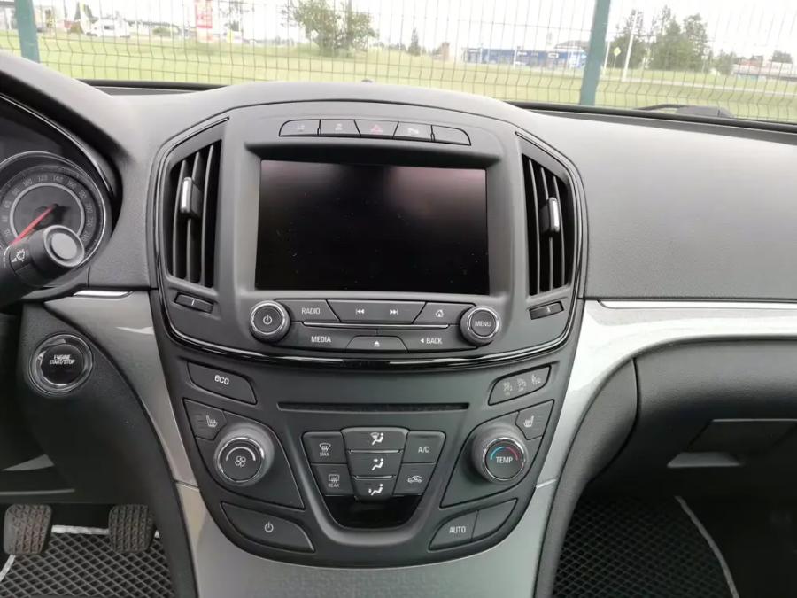 Balts Opel Insignia 2014 Saldus, ar dzinēja tilpumu 2.00 L un nobraukumu 198 tūkst. km par 6500 €, foto 16 vietnē AUTOMOTO.COM.LV