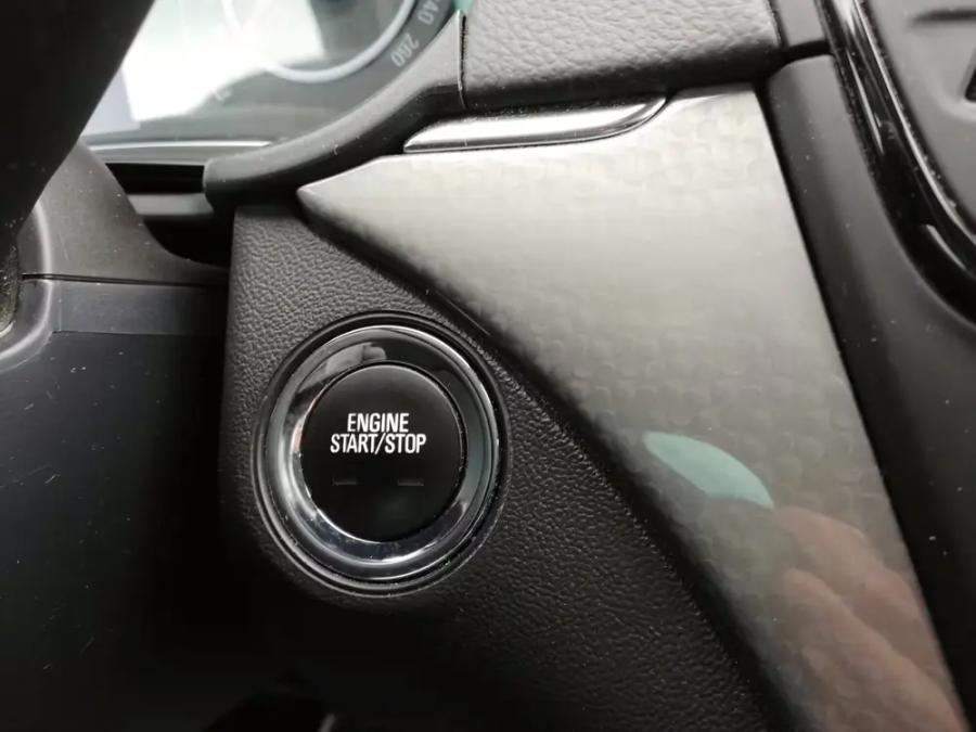 Balts Opel Insignia 2014 Saldus, ar dzinēja tilpumu 2.00 L un nobraukumu 198 tūkst. km par 6500 €, foto 17 vietnē AUTOMOTO.COM.LV