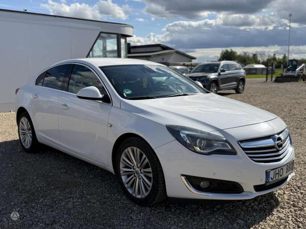 Balts Opel Insignia 2014 Šauļi, ar dzinēja tilpumu 1.96 L un nobraukumu 337 tūkst. km par 5300 €, foto 3 vietnē AUTOMOTO.COM.LV