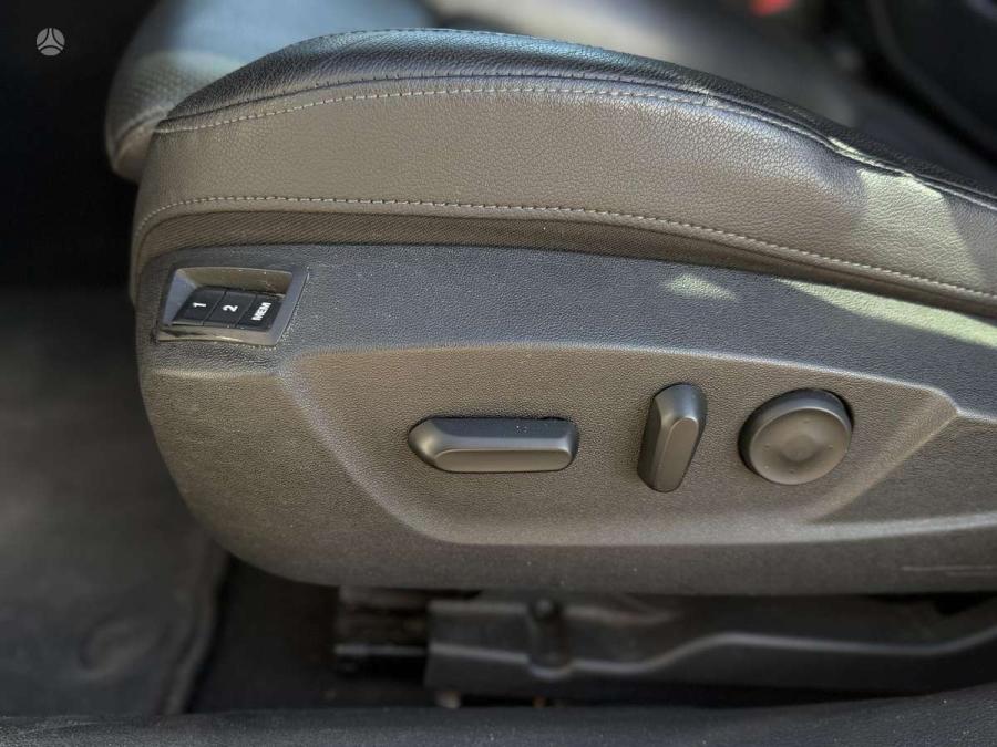 Balts Opel Insignia 2014 Šauļi, ar dzinēja tilpumu 1.96 L un nobraukumu 337 tūkst. km par 5300 €, foto 15 vietnē AUTOMOTO.COM.LV