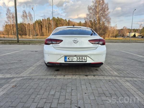 White Opel Insignia 2017 in Jelgava, with an engine capacity of 1.50 L and mileage of 106 thousand km for 9000 €, photo 6 on AUTOMOTO.COM.LV