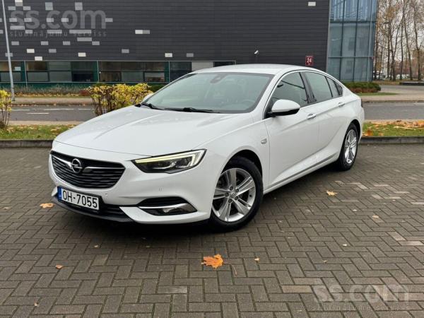 Balts Opel Insignia 2017 Rīga, ar dzinēja tilpumu 1.60 L un nobraukumu 243 tūkst. km par 8950 €, foto 2 vietnē AUTOMOTO.COM.LV