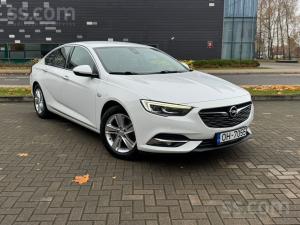 Balts Opel Insignia 2017 Rīga, ar dzinēja tilpumu 1.60 L un nobraukumu 243 tūkst. km par 8950 €, foto  vietnē AUTOMOTO.COM.LV