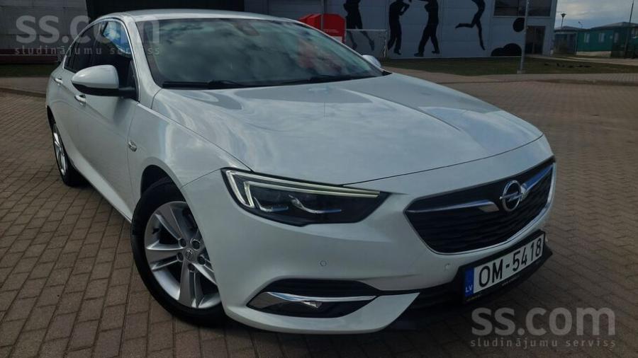 Balts Opel Insignia 2017 Rīga, ar dzinēja tilpumu 1.60 L un nobraukumu 246 tūkst. km par 7990 €, foto 1 vietnē AUTOMOTO.COM.LV