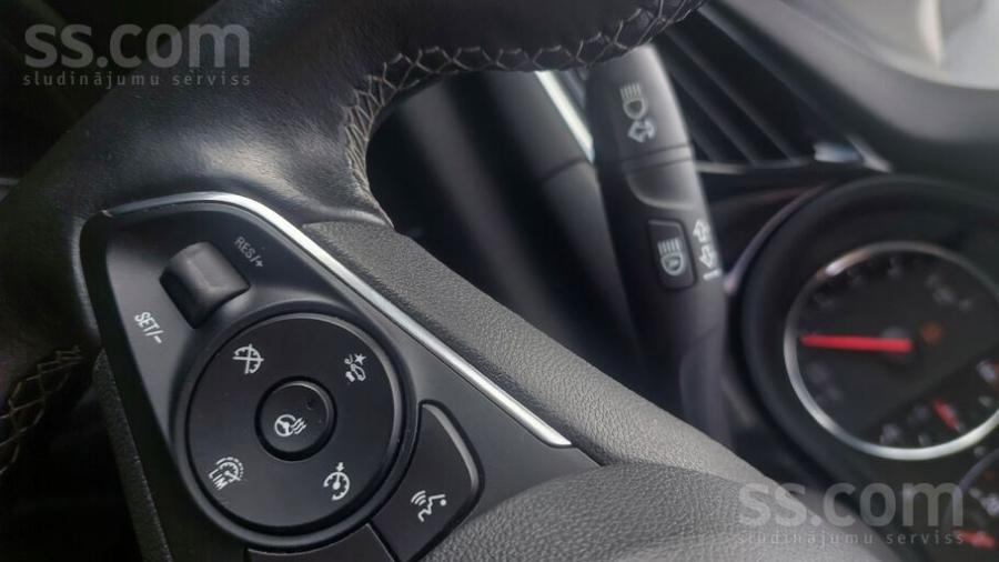 Balts Opel Insignia 2017 Rīga, ar dzinēja tilpumu 1.60 L un nobraukumu 246 tūkst. km par 7990 €, foto 21 vietnē AUTOMOTO.COM.LV