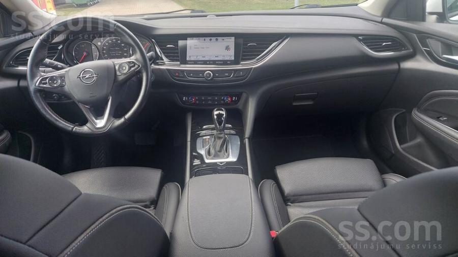 Balts Opel Insignia 2017 Rīga, ar dzinēja tilpumu 1.60 L un nobraukumu 246 tūkst. km par 7990 €, foto 28 vietnē AUTOMOTO.COM.LV