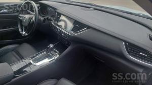 Balts Opel Insignia 2017 Rīga, ar dzinēja tilpumu 1.60 L un nobraukumu 246 tūkst. km par 7990 €, foto 36 vietnē AUTOMOTO.COM.LV