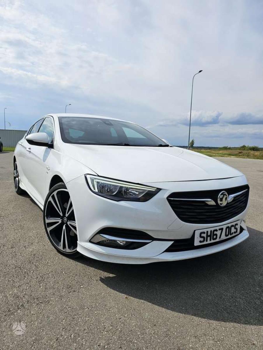 Balts Opel Insignia 2017 Šauļi, ar dzinēja tilpumu 2.00 L un nobraukumu 250 tūkst. km par 6200 €, foto 1 vietnē AUTOMOTO.COM.LV