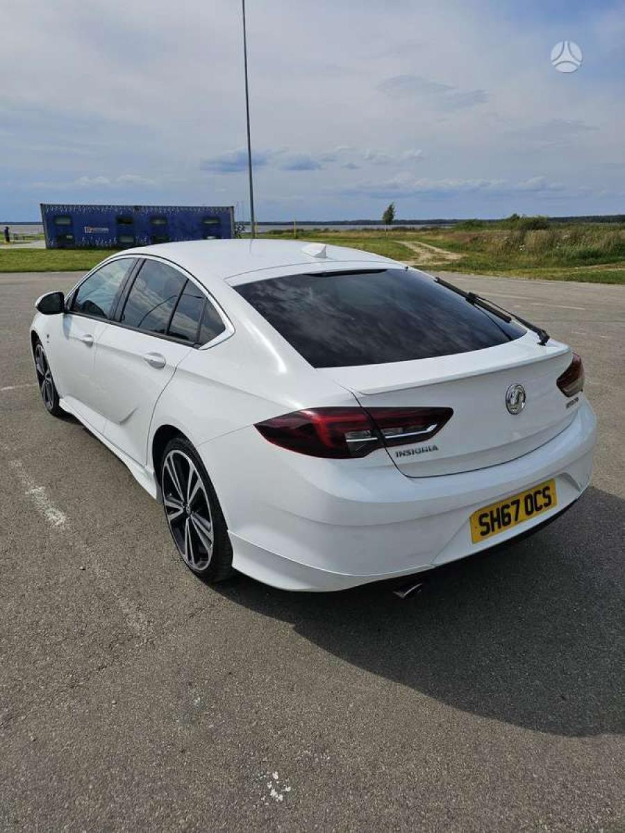 Balts Opel Insignia 2017 Šauļi, ar dzinēja tilpumu 2.00 L un nobraukumu 250 tūkst. km par 6200 €, foto 7 vietnē AUTOMOTO.COM.LV