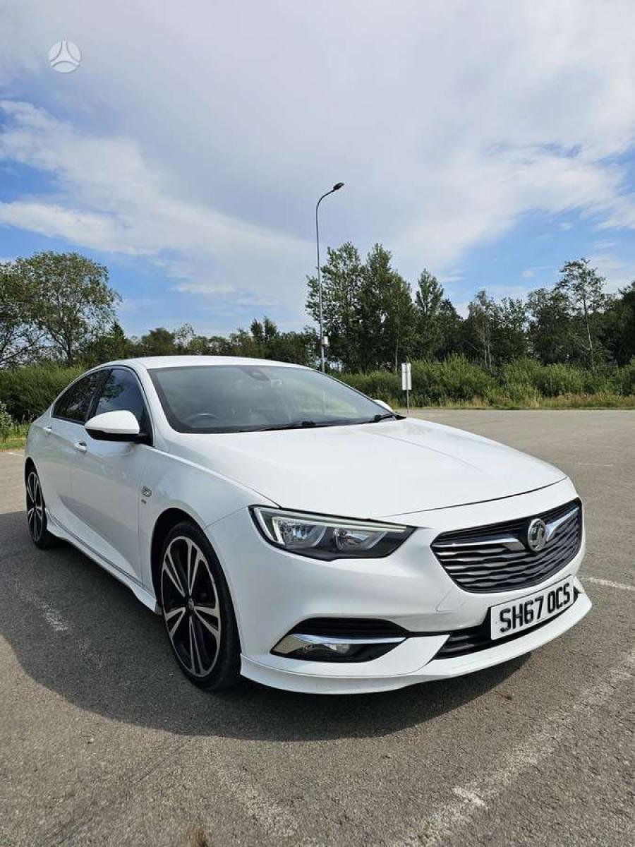 Balts Opel Insignia 2017 Šauļi, ar dzinēja tilpumu 2.00 L un nobraukumu 250 tūkst. km par 6200 €, foto 11 vietnē AUTOMOTO.COM.LV