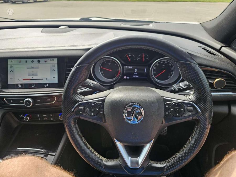 Balts Opel Insignia 2017 Šauļi, ar dzinēja tilpumu 2.00 L un nobraukumu 250 tūkst. km par 6200 €, foto 13 vietnē AUTOMOTO.COM.LV