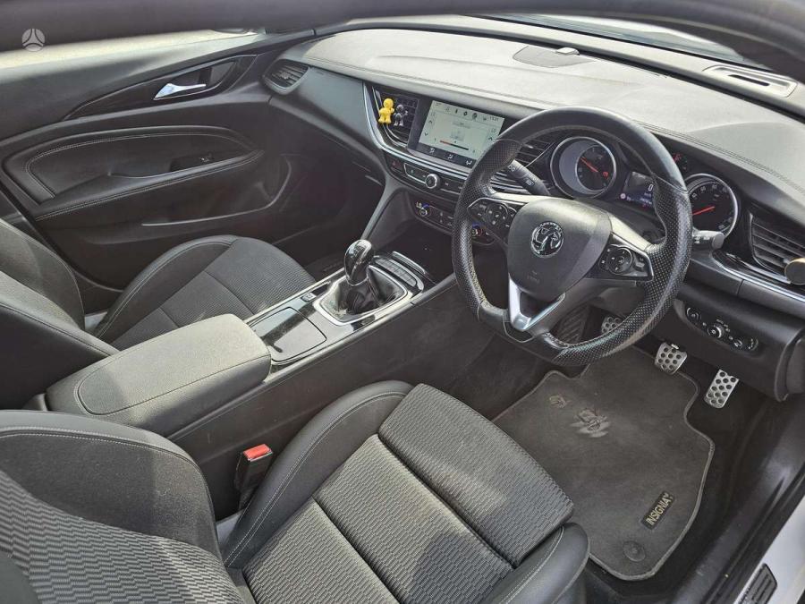 Balts Opel Insignia 2017 Šauļi, ar dzinēja tilpumu 2.00 L un nobraukumu 250 tūkst. km par 6200 €, foto 15 vietnē AUTOMOTO.COM.LV