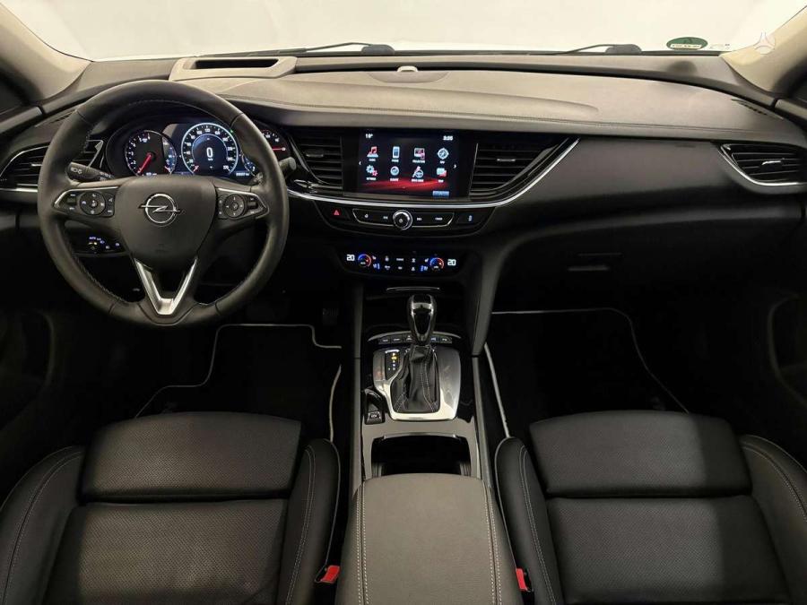 Balts Opel Insignia 2017 Marijampole, ar dzinēja tilpumu 1.96 L un nobraukumu 206 tūkst. km par 11250 €, foto 13 vietnē AUTOMOTO.COM.LV