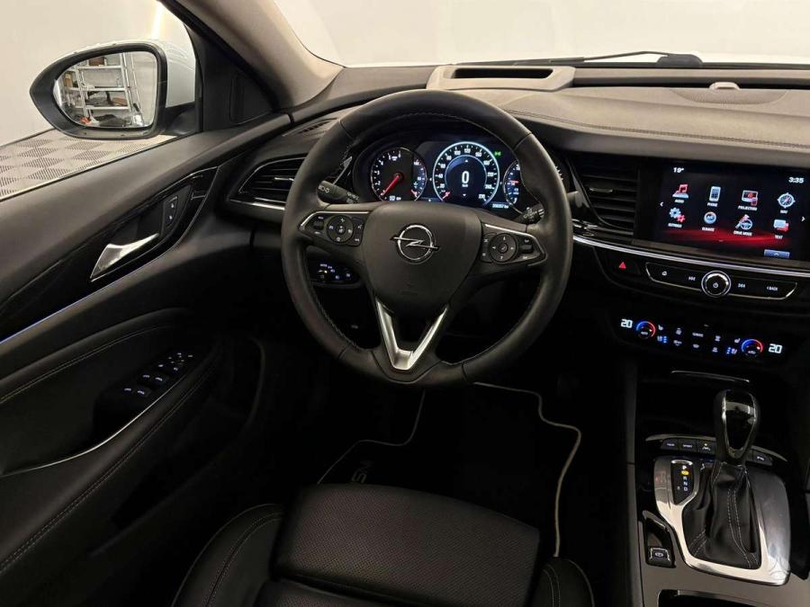 Balts Opel Insignia 2017 Marijampole, ar dzinēja tilpumu 1.96 L un nobraukumu 206 tūkst. km par 11250 €, foto 14 vietnē AUTOMOTO.COM.LV