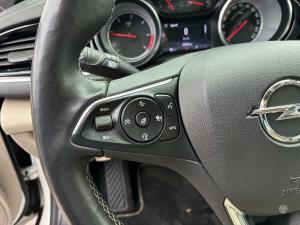Balts Opel Insignia 2018 Kauņa, ar dzinēja tilpumu 1.96 L un nobraukumu 99 tūkst. km par 14500 €, foto 19 vietnē AUTOMOTO.COM.LV