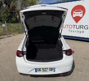 White Opel Insignia 2022 in Taurage, with an engine capacity of 2.00 L and mileage of 252 thousand km for 10800 €, photo 34 on AUTOMOTO.COM.LV