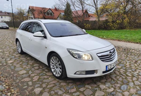 Balts Opel Insignia 2009 Jelgava, ar dzinēja tilpumu 2.00 L un nobraukumu 0 tūkst. km par 2690 €, foto 4 vietnē AUTOMOTO.COM.LV