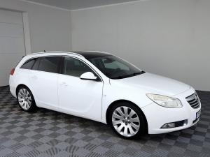 Balts Opel Insignia 2009 Tallina, ar dzinēja tilpumu 2.00 L un nobraukumu 338 tūkst. km par 2699 €, foto 10 vietnē AUTOMOTO.COM.LV