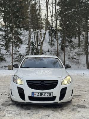 Balts Opel Insignia 2010 Alīta, ar dzinēja tilpumu 2.00 L un nobraukumu 277 tūkst. km par 3700 €, foto  vietnē AUTOMOTO.COM.LV