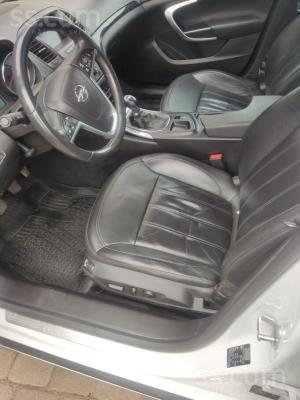 Balts Opel Insignia 2010 Rīga, ar dzinēja tilpumu 2.00 L un nobraukumu 0 tūkst. km par 2550 €, foto 16 vietnē AUTOMOTO.COM.LV